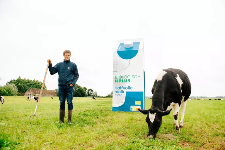 PLUS: Maxi Milk Carton press event | Charly PR